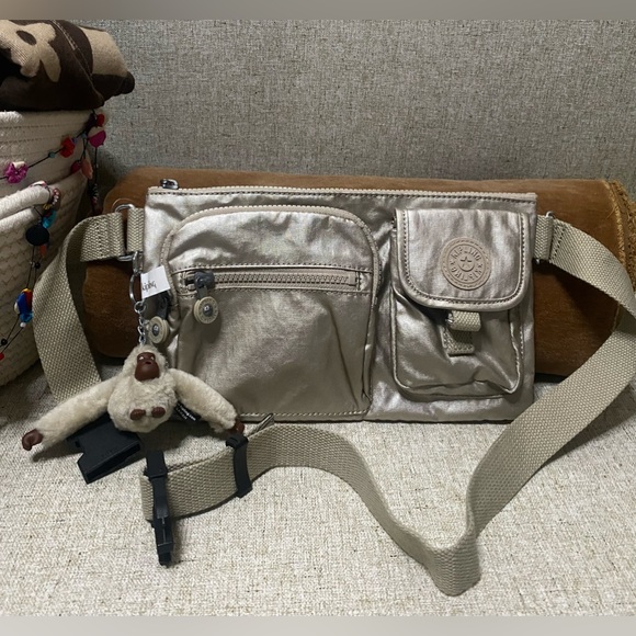 kliping utra light | Bags | Rose Gold Kipling Fanny Bag | Poshmark